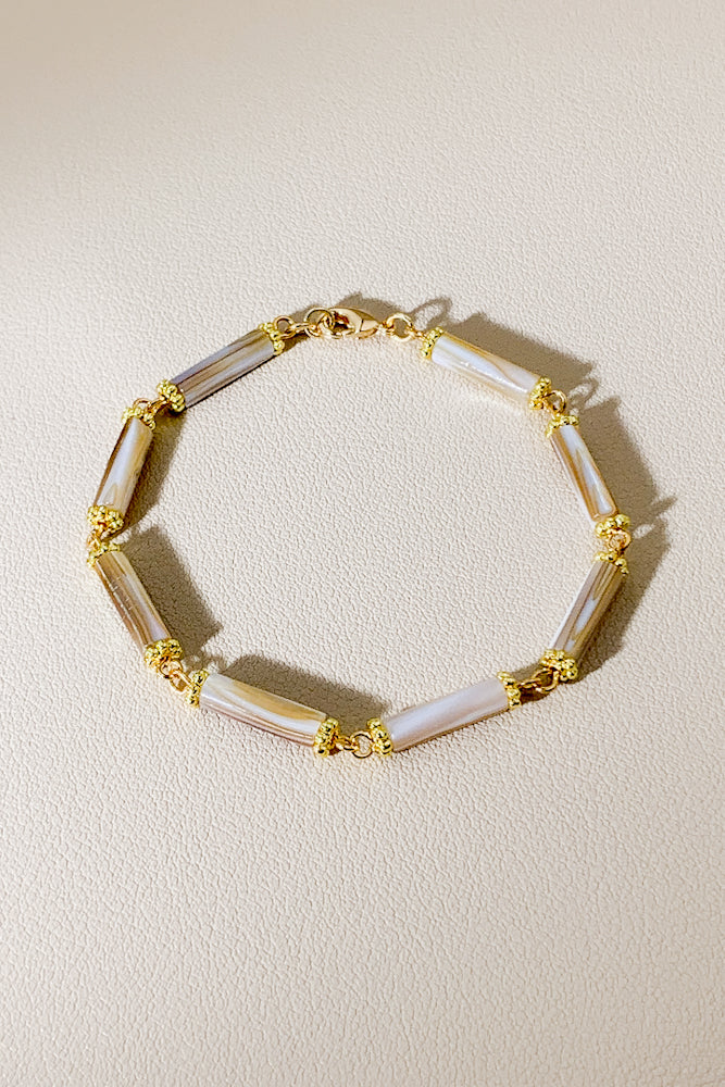 Royleen Bracelet in Shell – SSFW